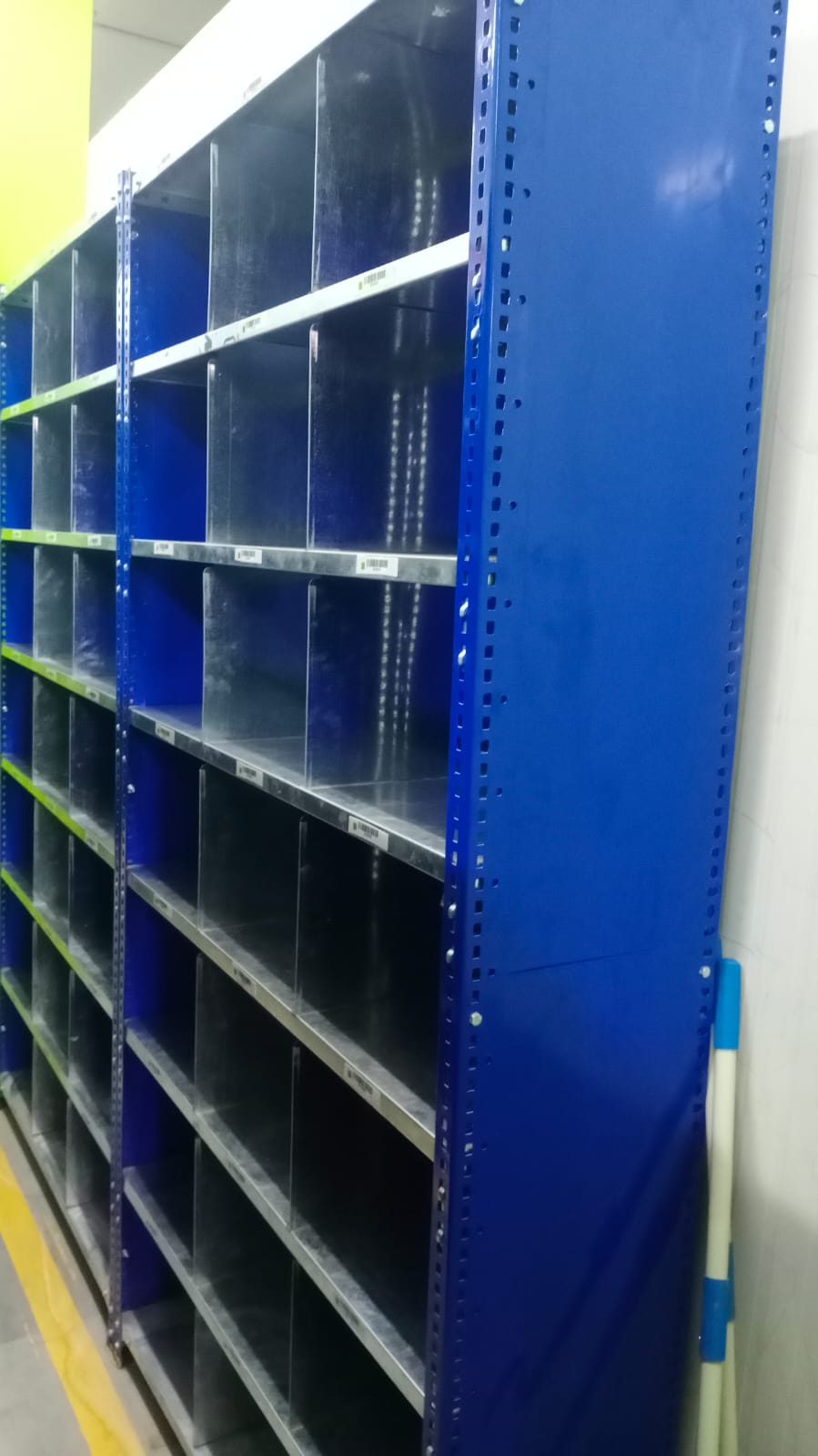Boltless Shelving Systems | Easy & Tool-Free Setup