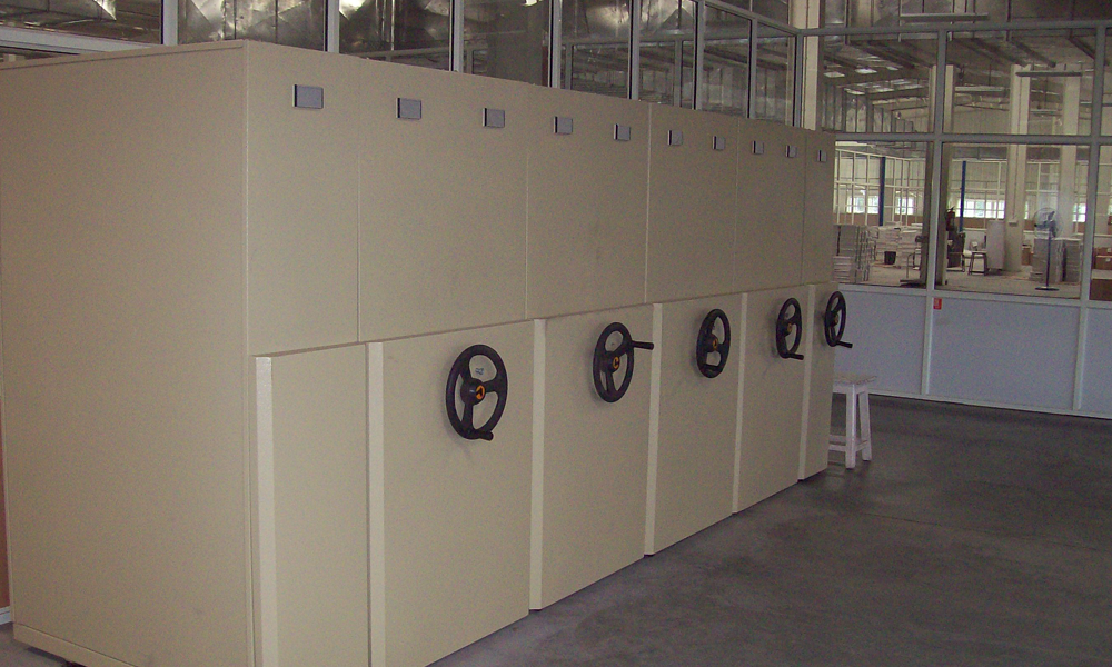 Space-Saving Compactors | Giraffe Storage Systems