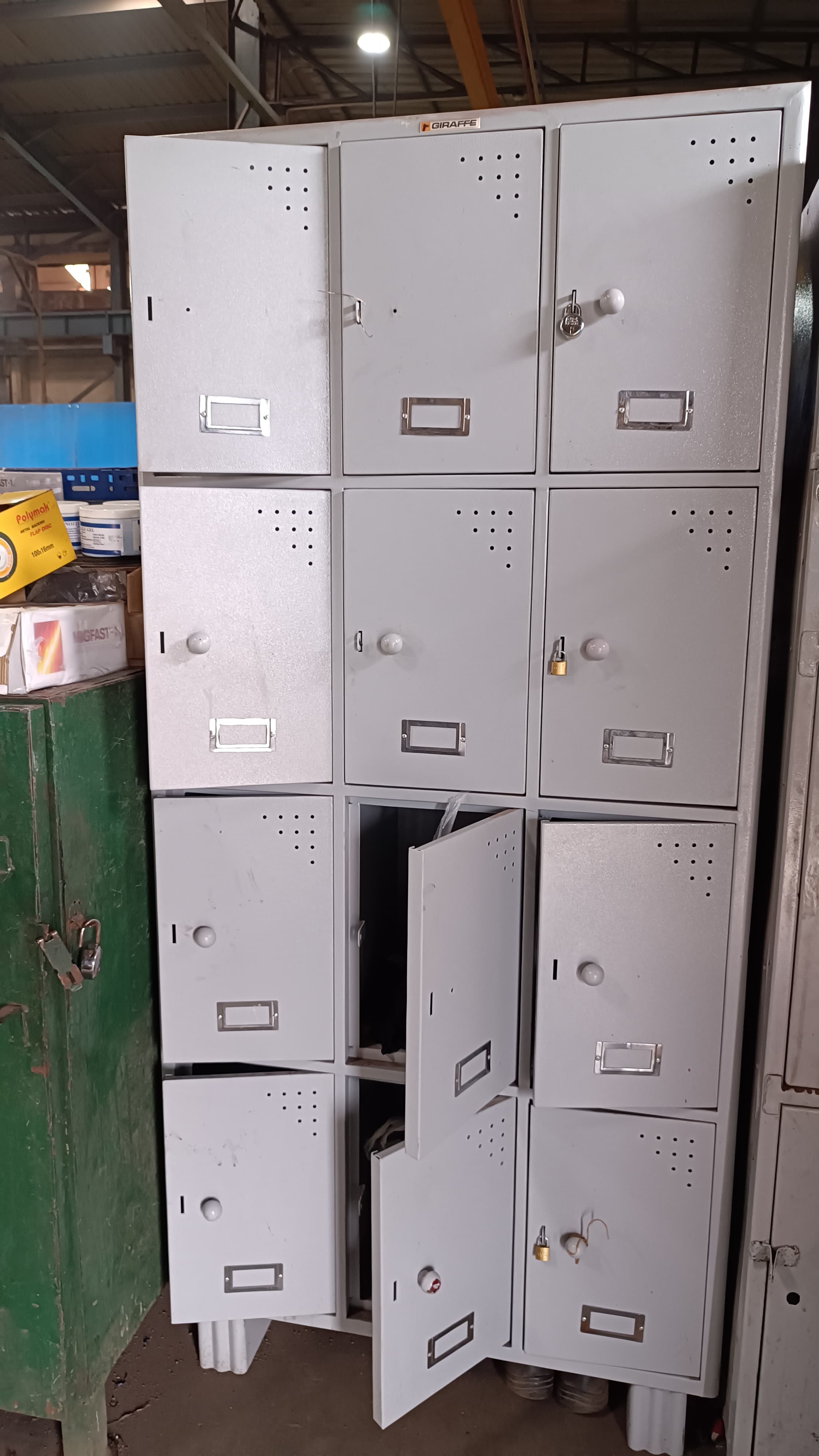 Secure Industrial Lockers | Giraffe Storage Solutions